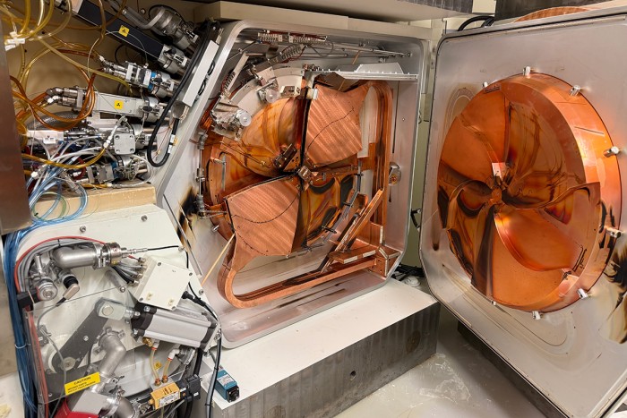 Radiochemistry & Molecular Imaging Probes: Overview | Sloan Kettering ...